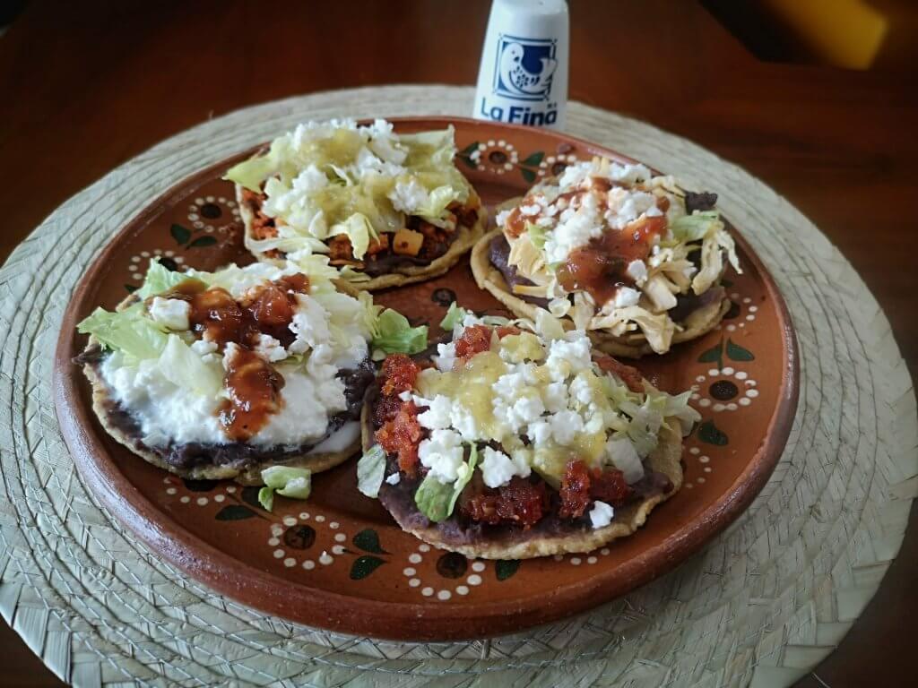 Sopes Mexicanos Tradicionales - Sana y Hermosa