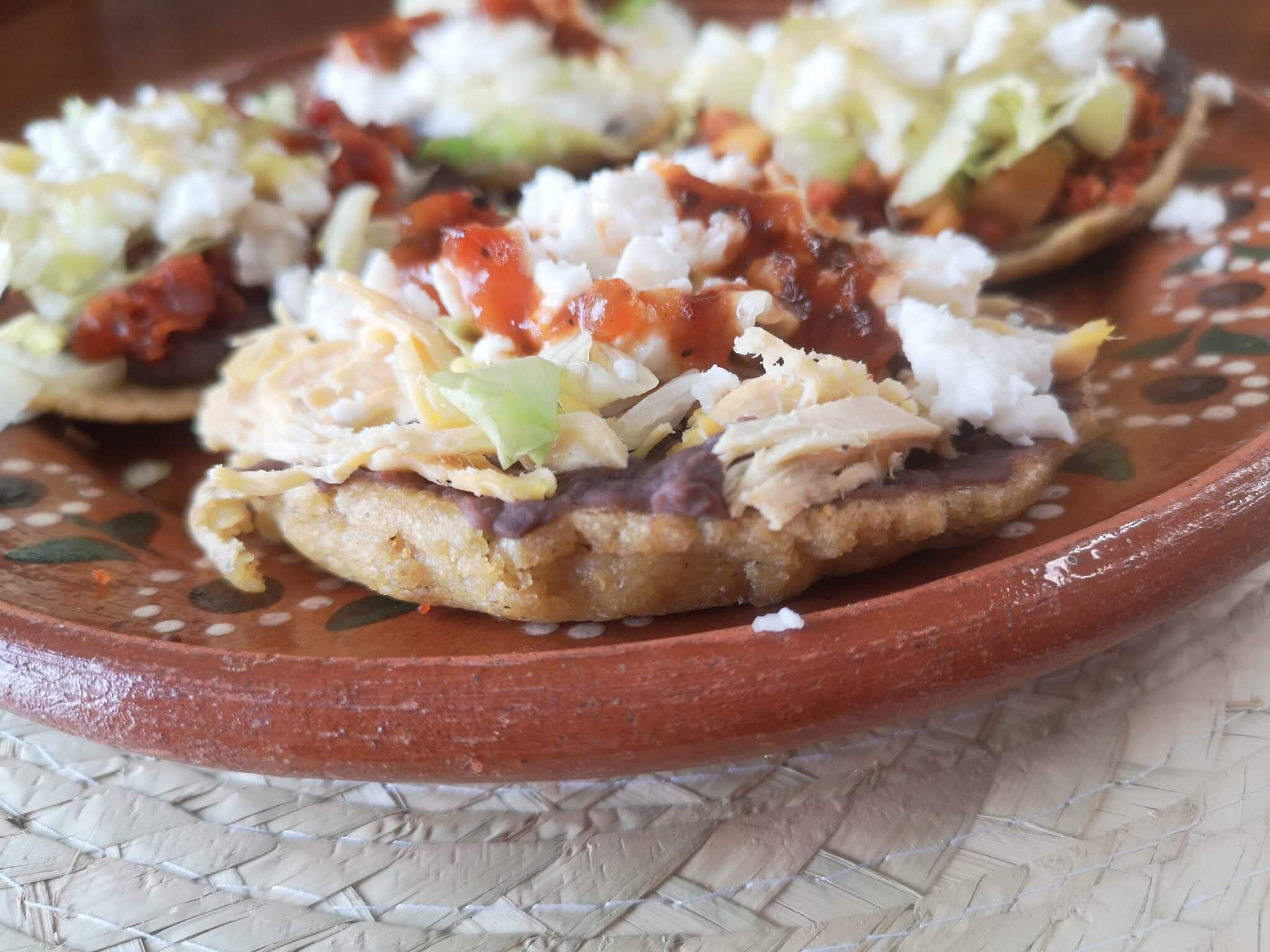 Sopes Mexicanos Tradicionales - Sana y Hermosa
